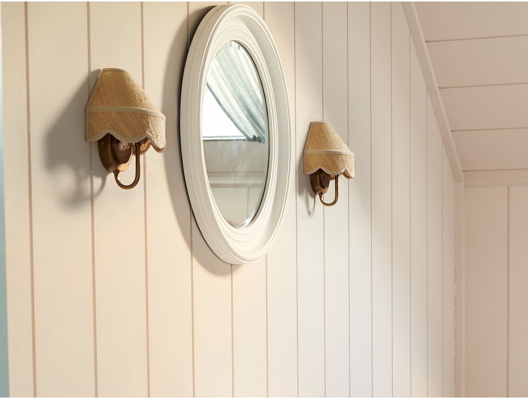 Neptune | Marina Raffia Wall Lamp | Holloways