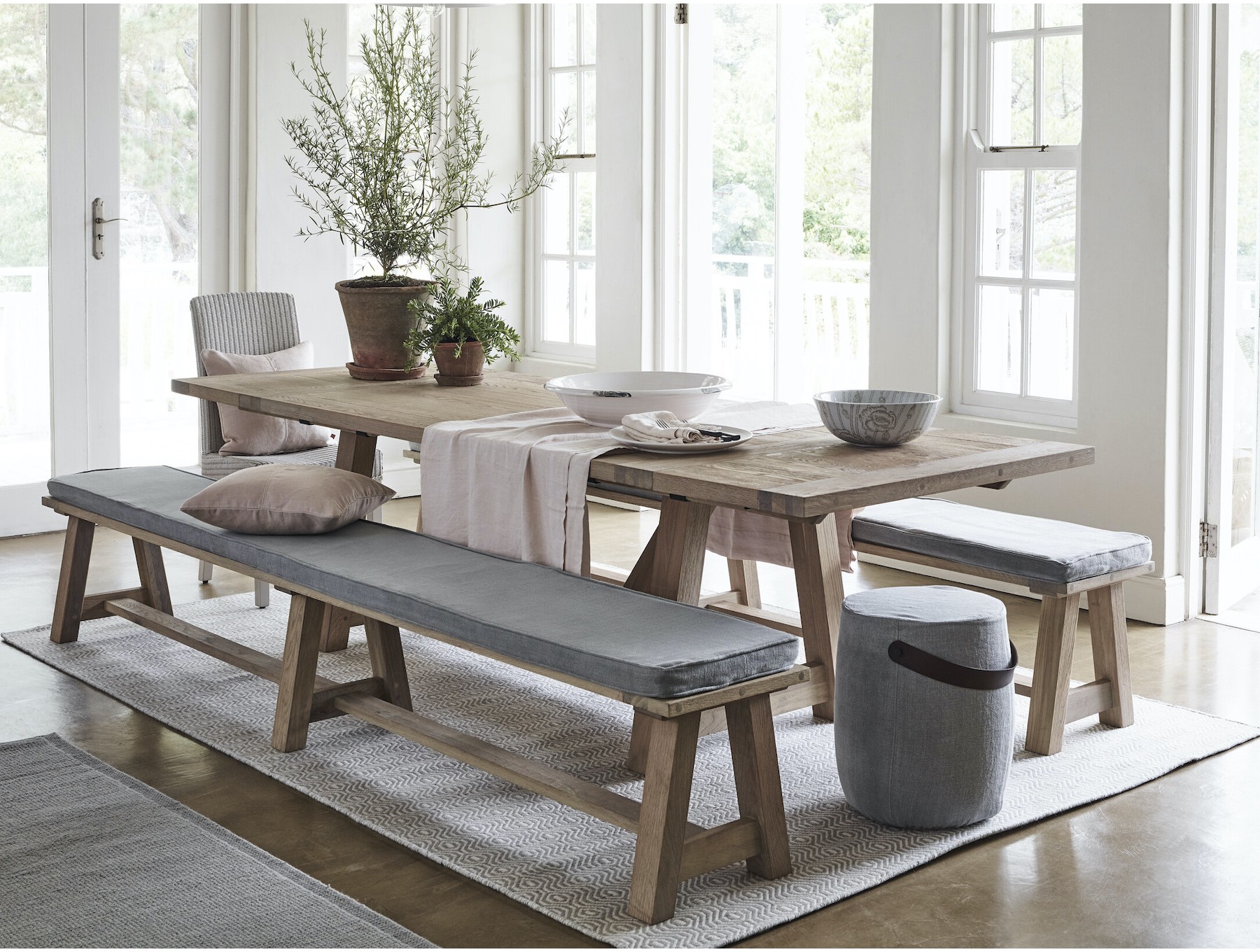 Neptune | Arundel | Extending Dining Tables | Holloways