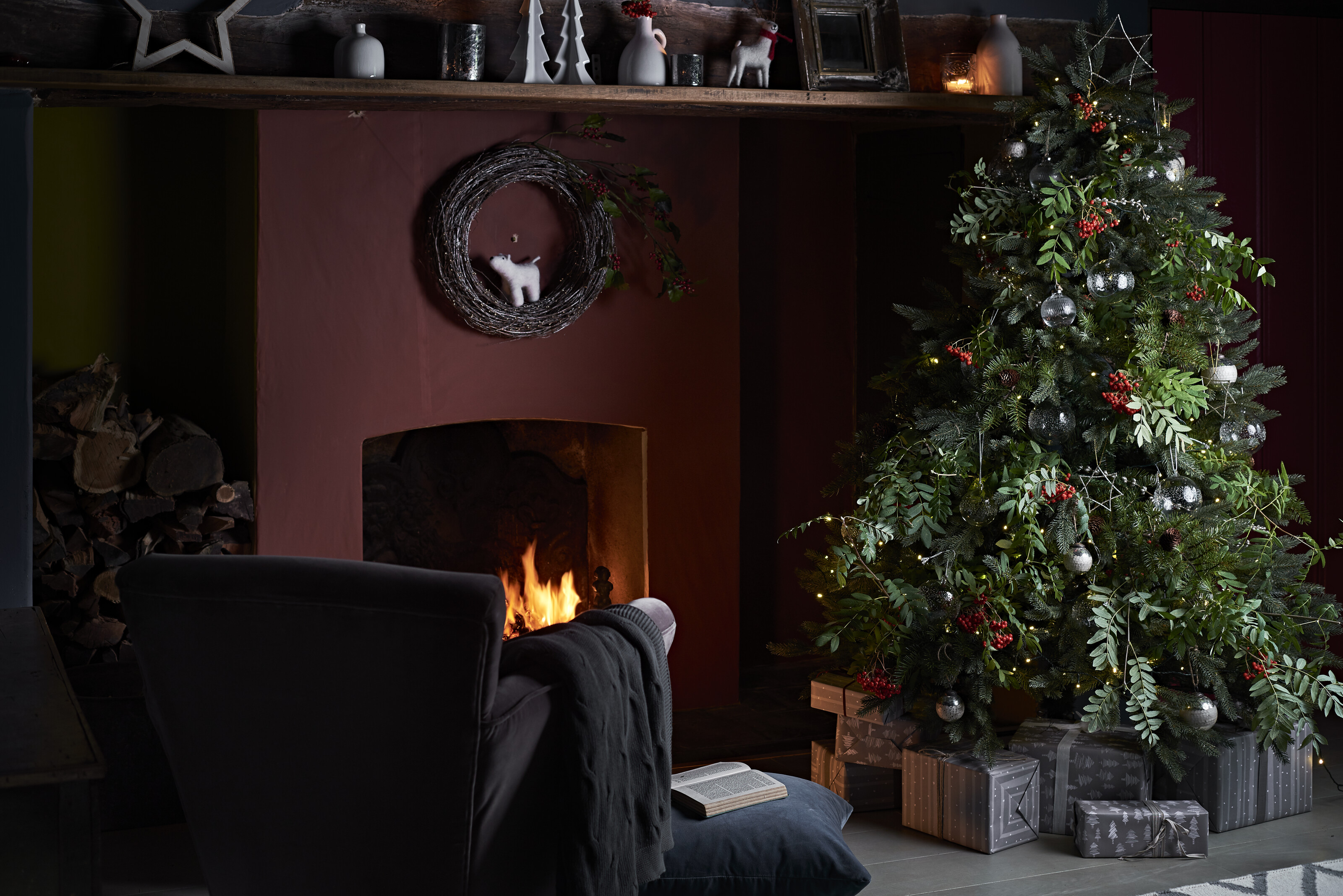 Christmas 2025 Decorating Trends: Must-Have Decorating Styles | Holloways
